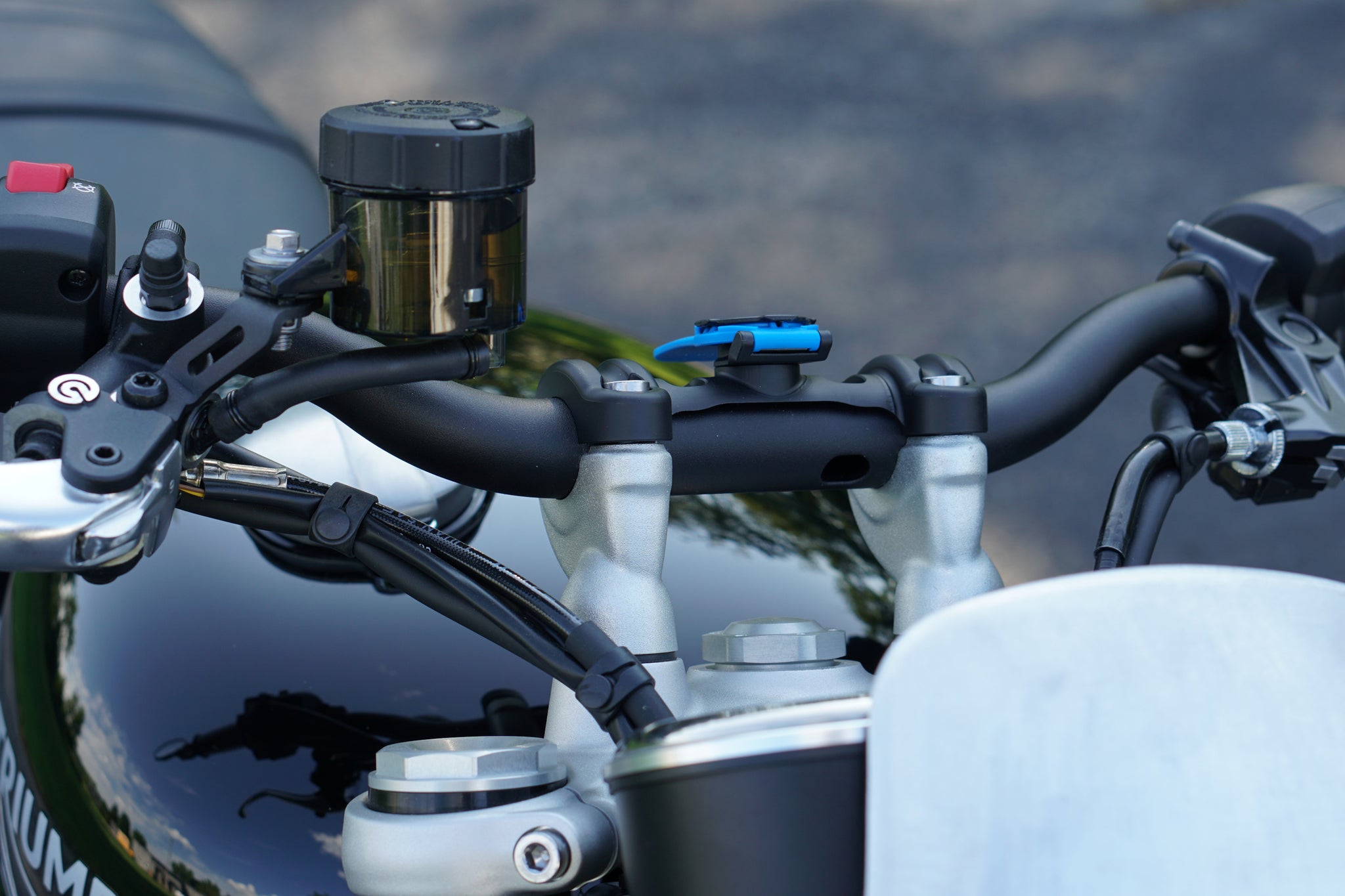 Triumph Speed Twin - Quad Lock Handlebar Machined Top Clamp Mount - Br ...