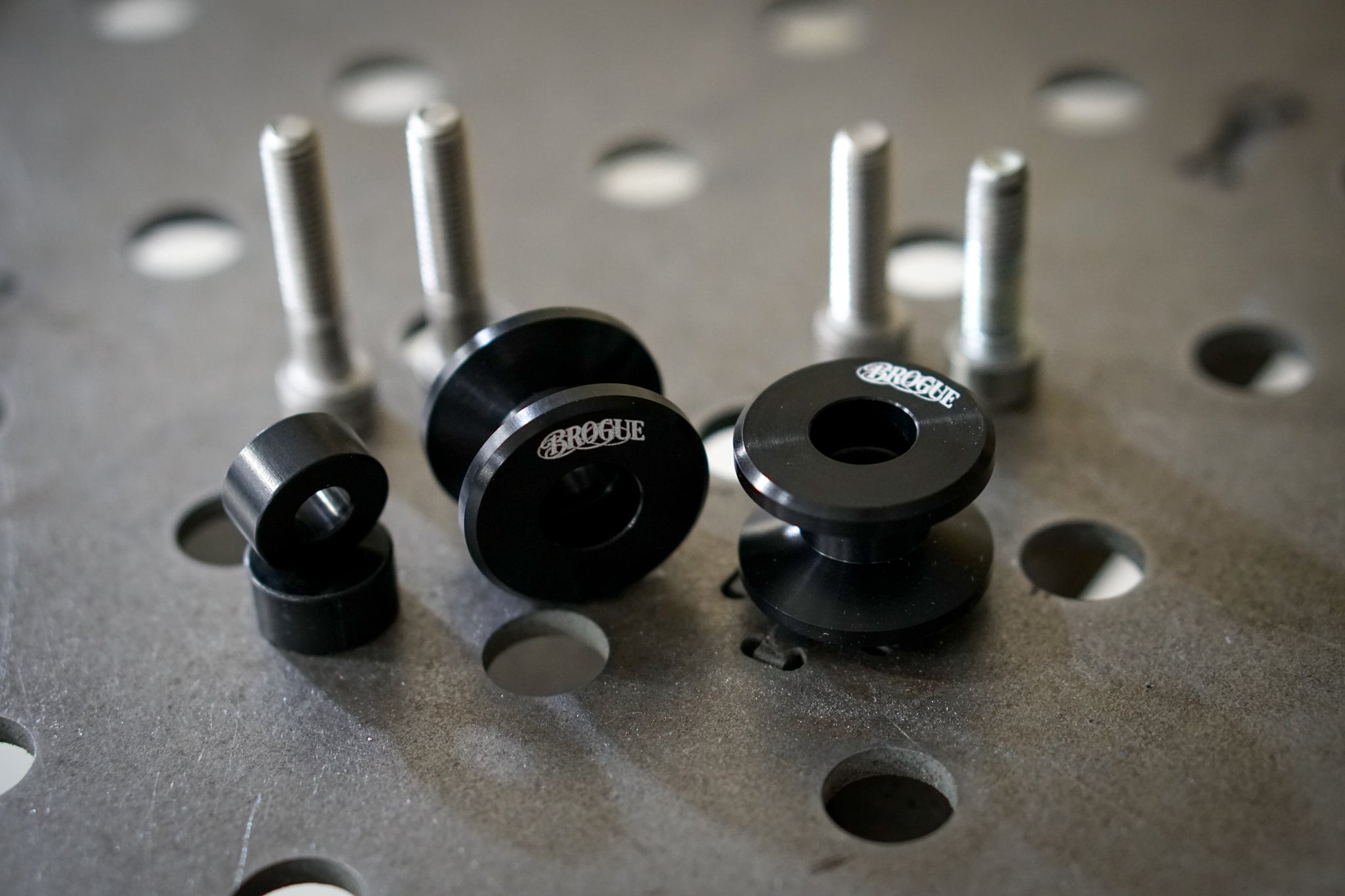 Swingarm Paddock Stand Bobbin Spools - M8 Thread - Brogue Moto - Unive ...