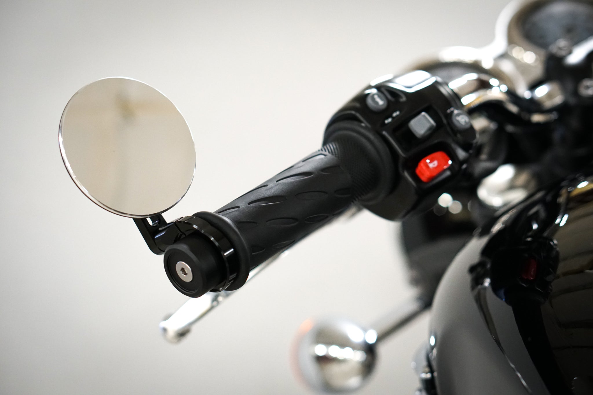 Triumph Bar End Finishers & Mirror Kits - Slim-Line - 1” Handlebar Tri ...