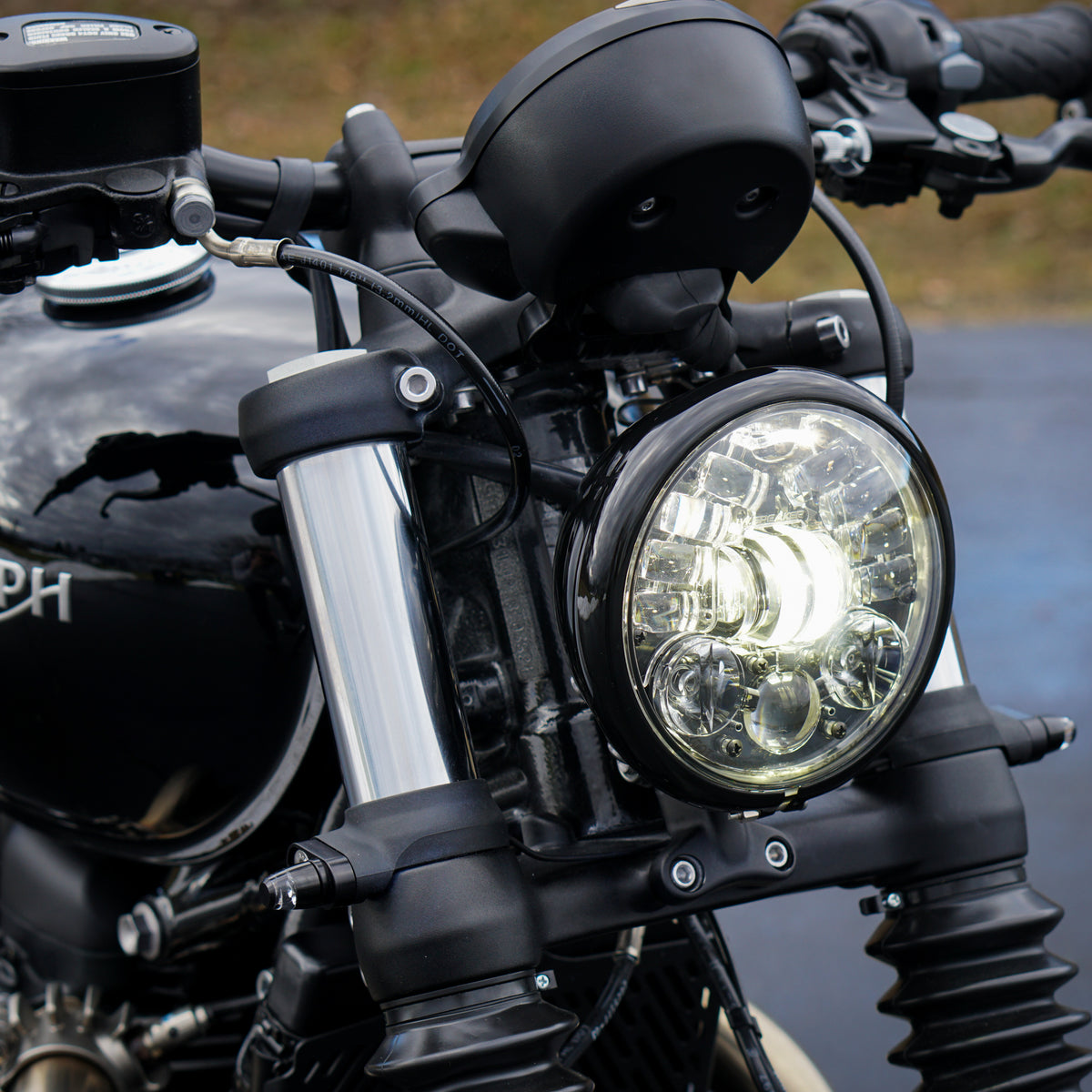 Triumph Bobber - Speedmaster - JW Speaker Adaptive Plug & Play Headlig ...