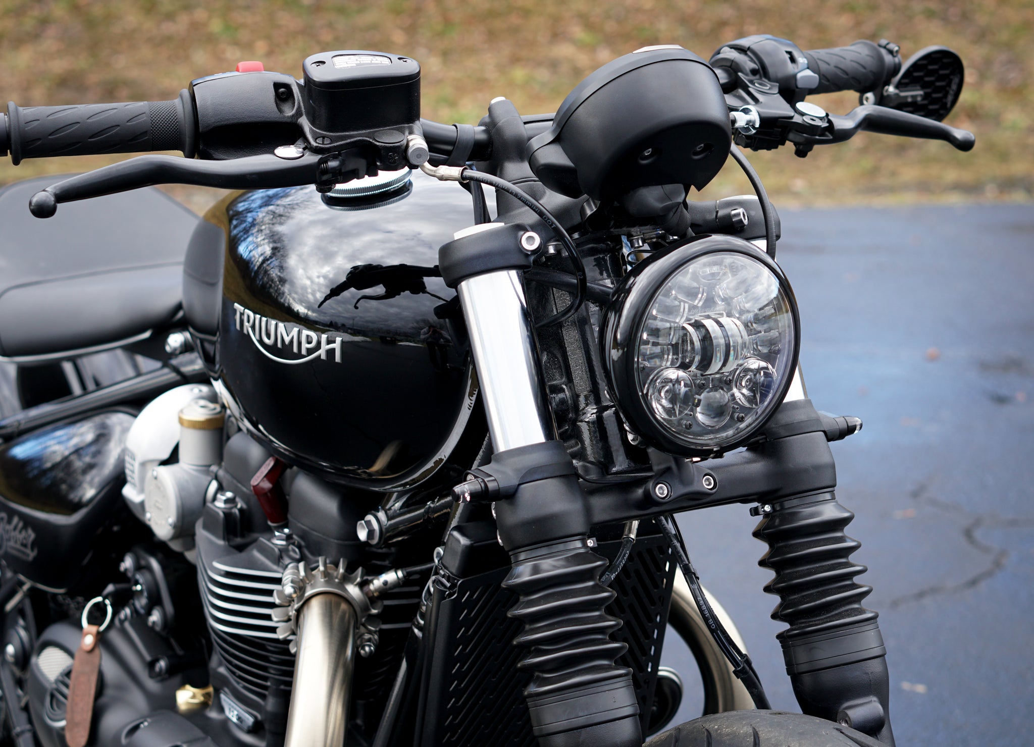 Triumph Bobber - Speedmaster - JW Speaker Adaptive Plug & Play Headlig ...