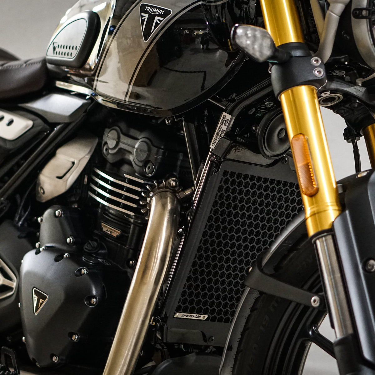 Triumph Speed 400 Radiator Guard – Brogue Motorcycles
