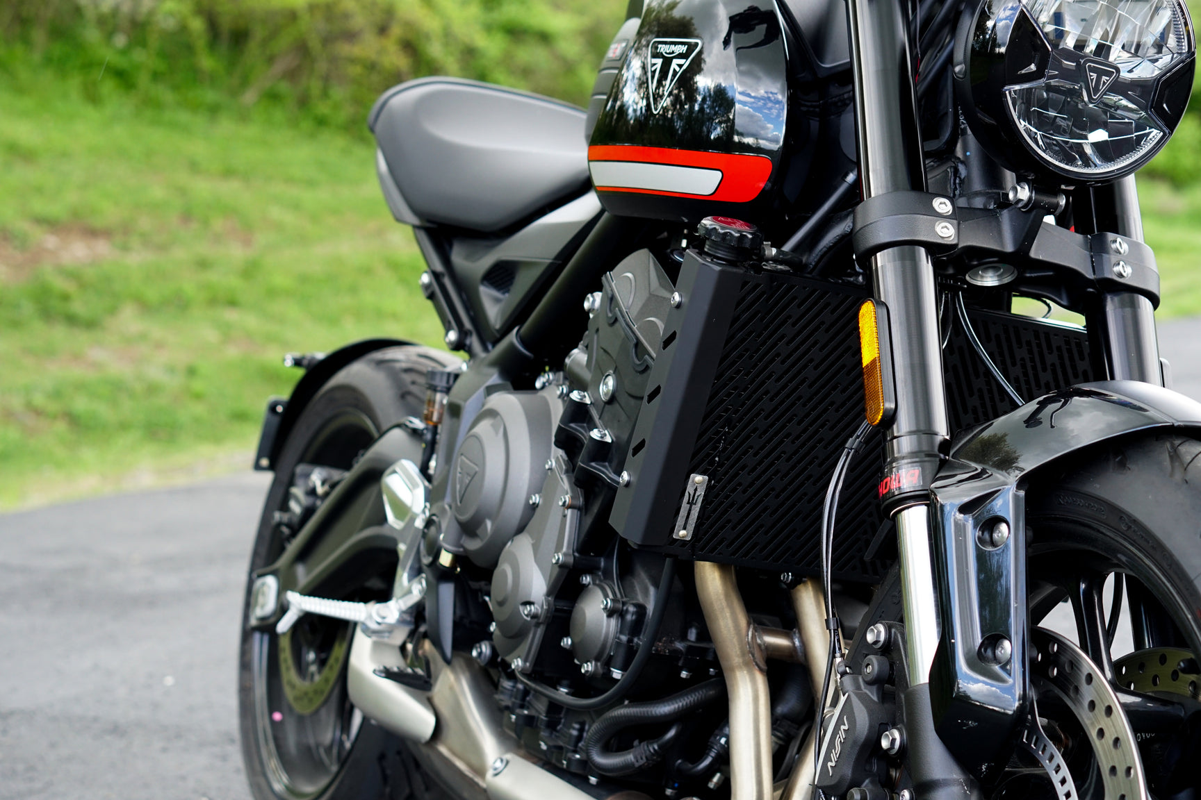Triumph Trident 660 Front Radiator Guard – Brogue Motorcycles