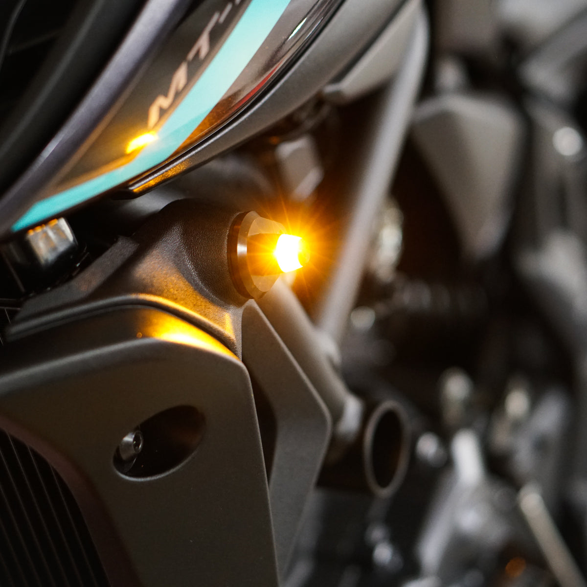 Yamaha MT-07 (FZ-07) Front Machined Turn Signal Plate Adapter Kits 201 ...