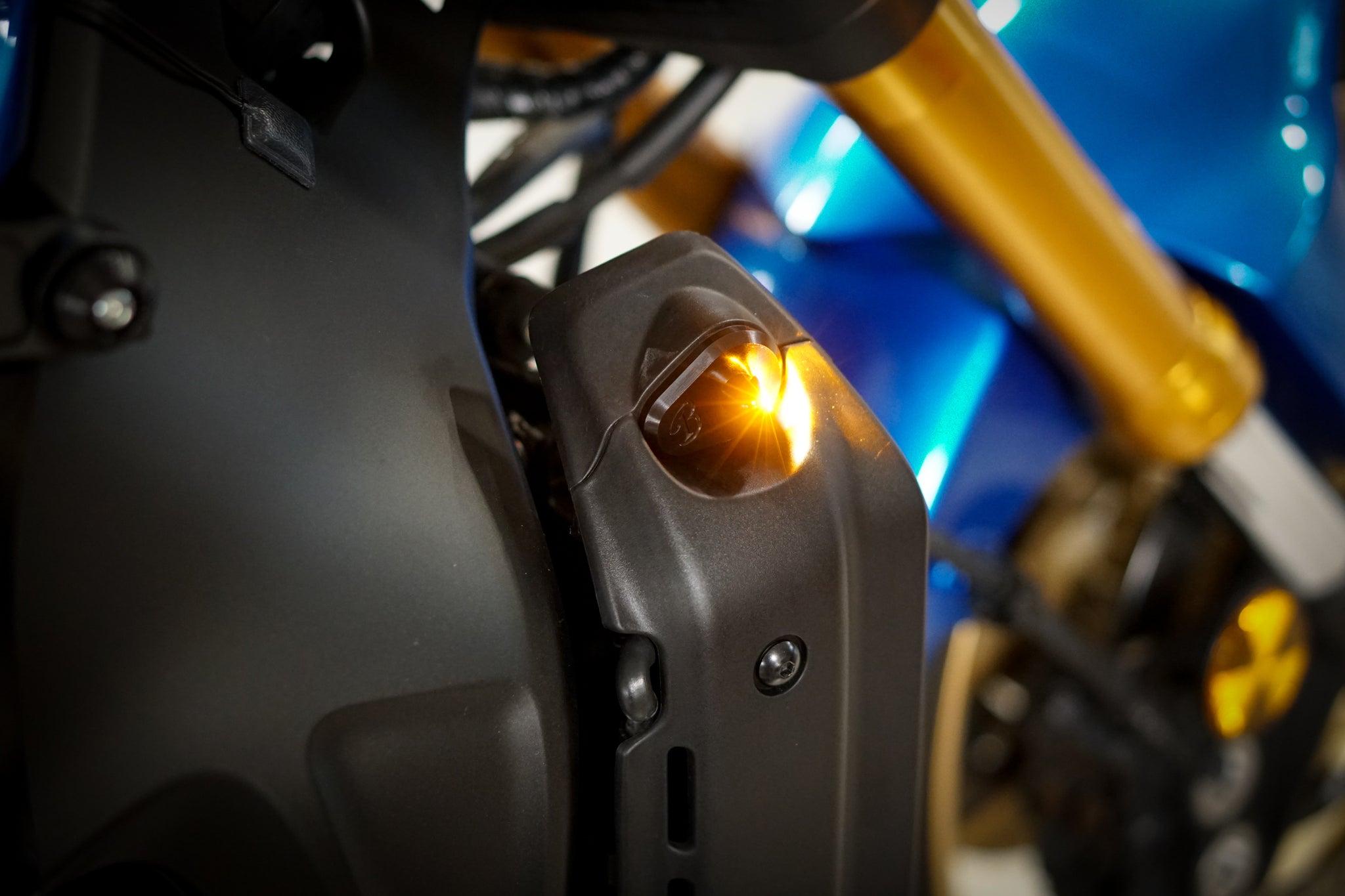 Yamaha XSR900 Front Machined Turn Signal Plate Adapter Kits 2022-2026 ...
