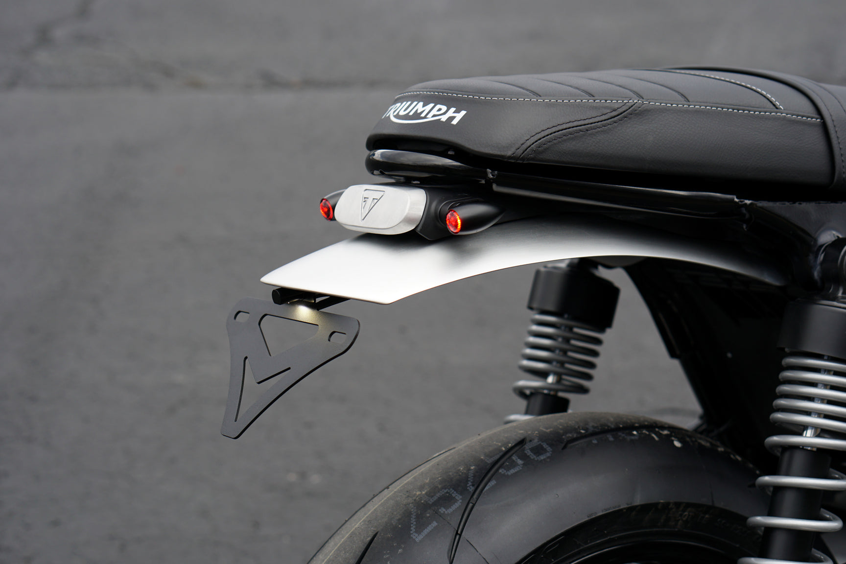 Triumph Speed Twin 1200 Tail Tidy Kit - 2019+ – Brogue Motorcycles