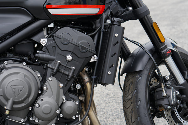 Triumph Trident 660 Radiator Side Covers – Brogue Motorcycles